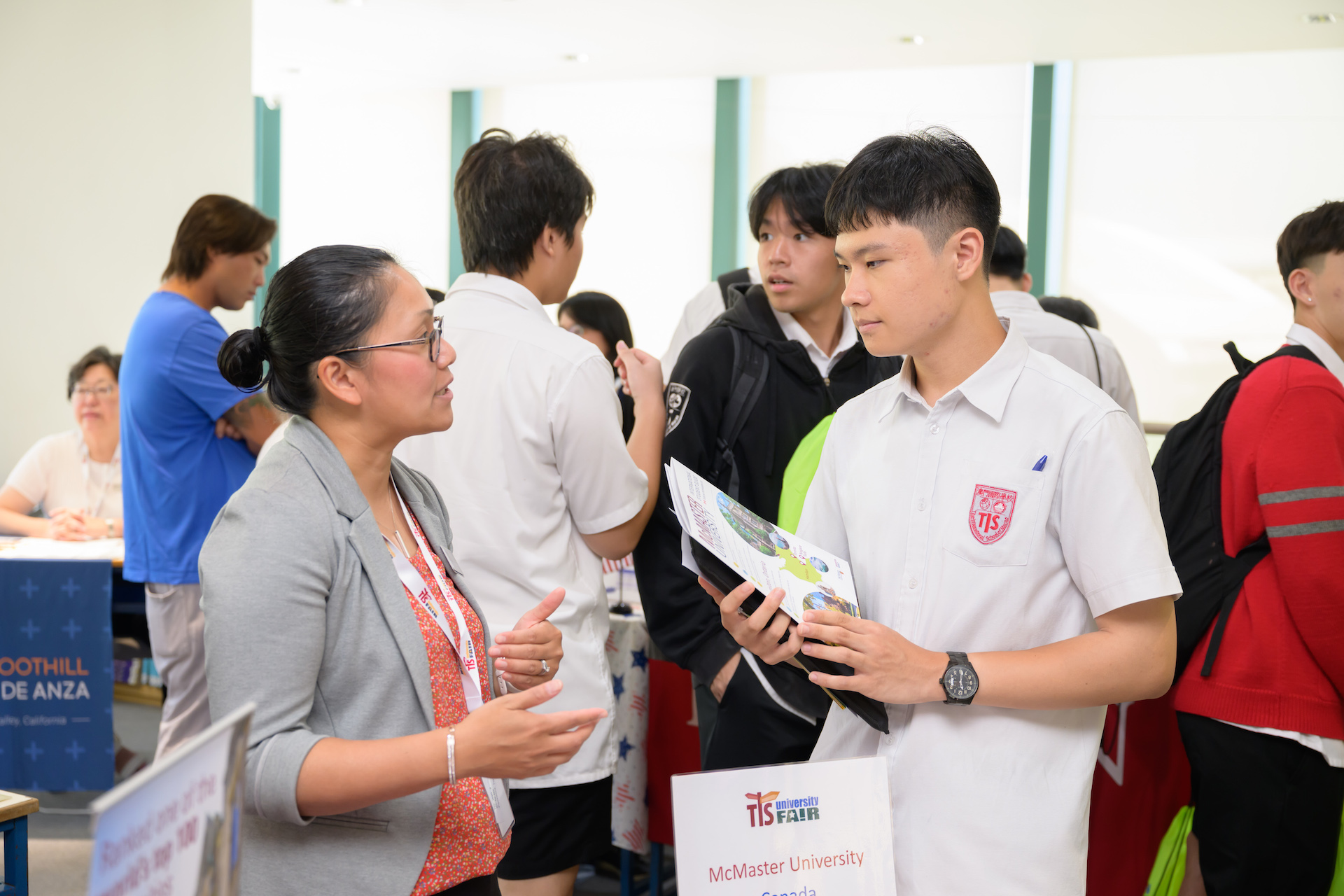 A World of Opportunity at TIS — The International School of Macao: 澳門國際學校